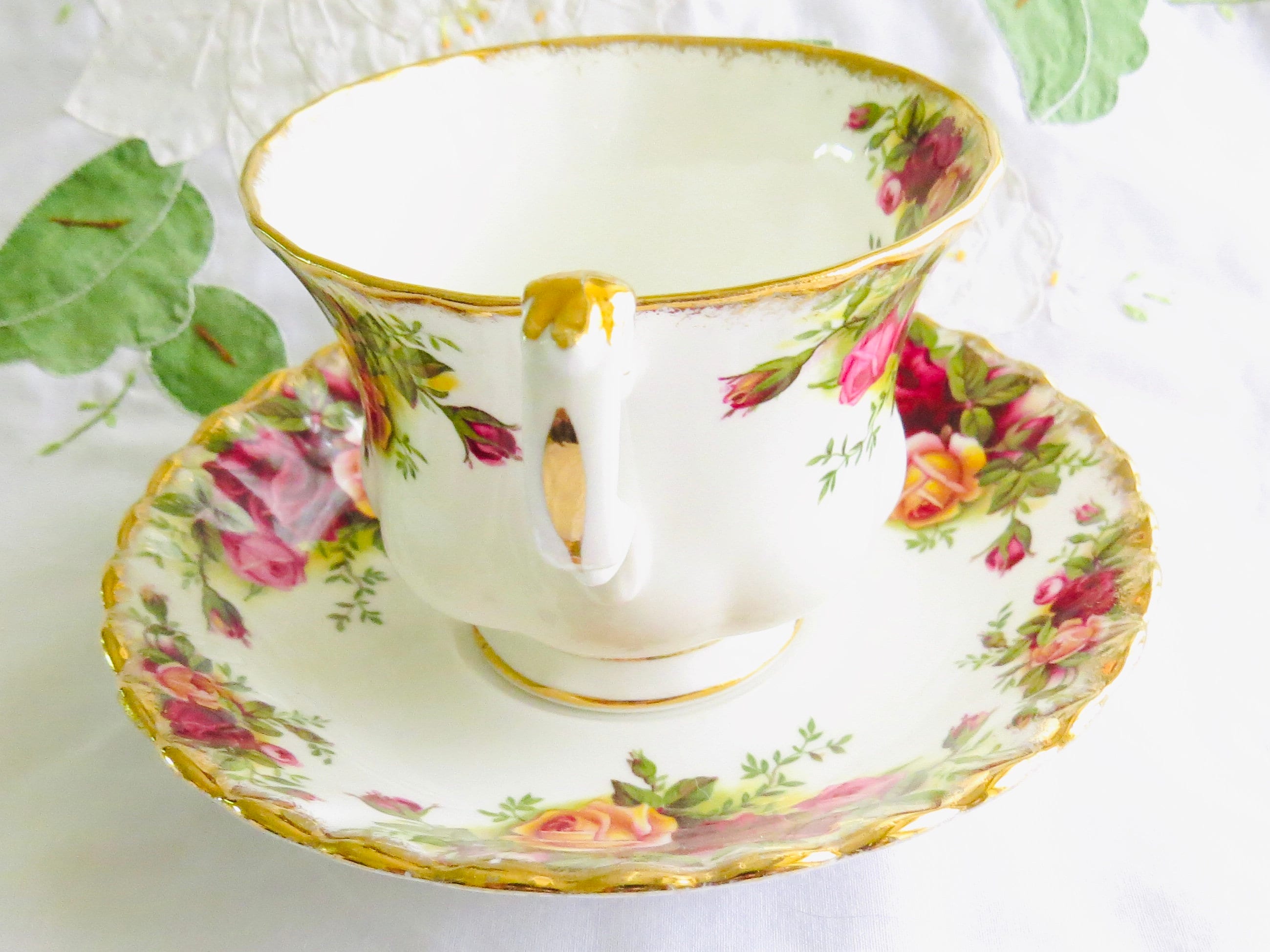 Royal Albert Old Country Roses Tea Cup and Saucer, Vintage Bone China ...