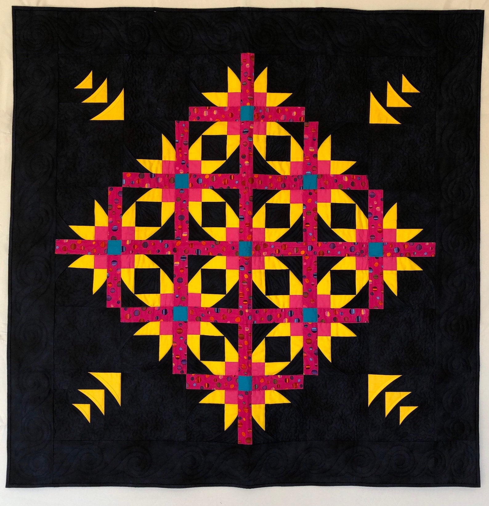 Cathedral Star Quilt - Etsy
