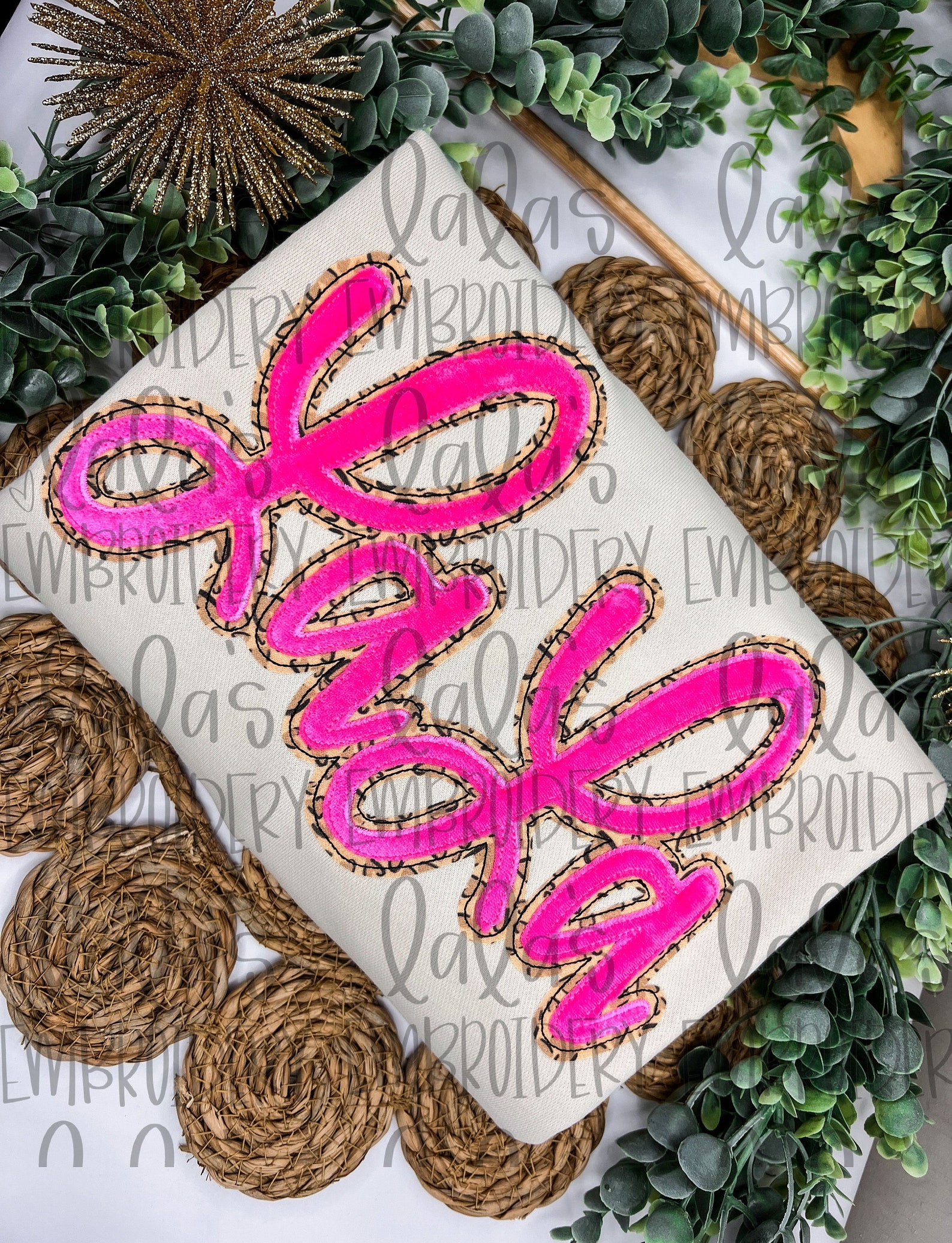 LALA Double Stack Applique Design - Hand Lettered Design - Etsy