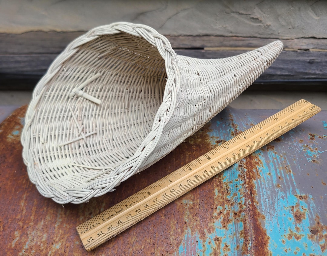 White Cornucopia/vintage Thanksgiving Decorations/wood/wooden/french ...