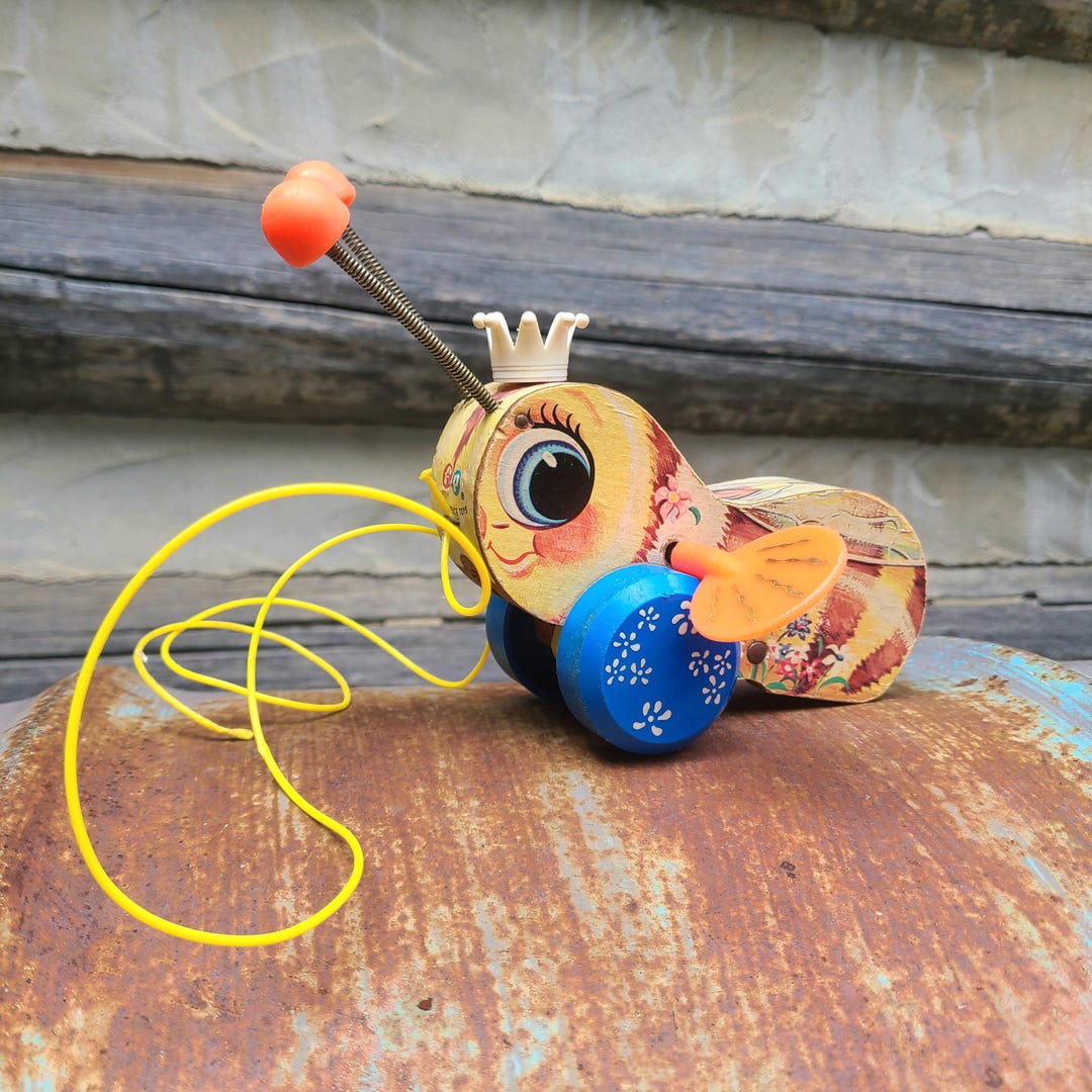 C. 1960s Queen Buzzy Bee #444/fisher Price Pull Toy/string/vintage Toys/childrens/classic/wooden ...