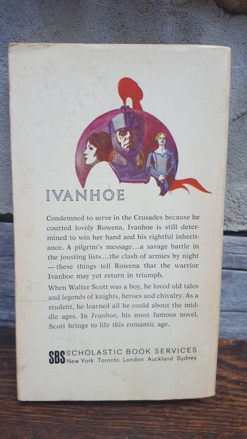 Ivanhoe, Sir Walter Scott, 1960s Paperback Copy ~~ Vintage/classic ...