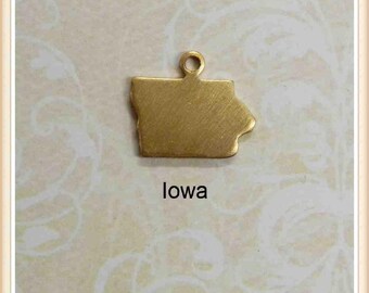 Iowa IA Mini Wood Charms State Cutout Jewelry and Craft - Etsy