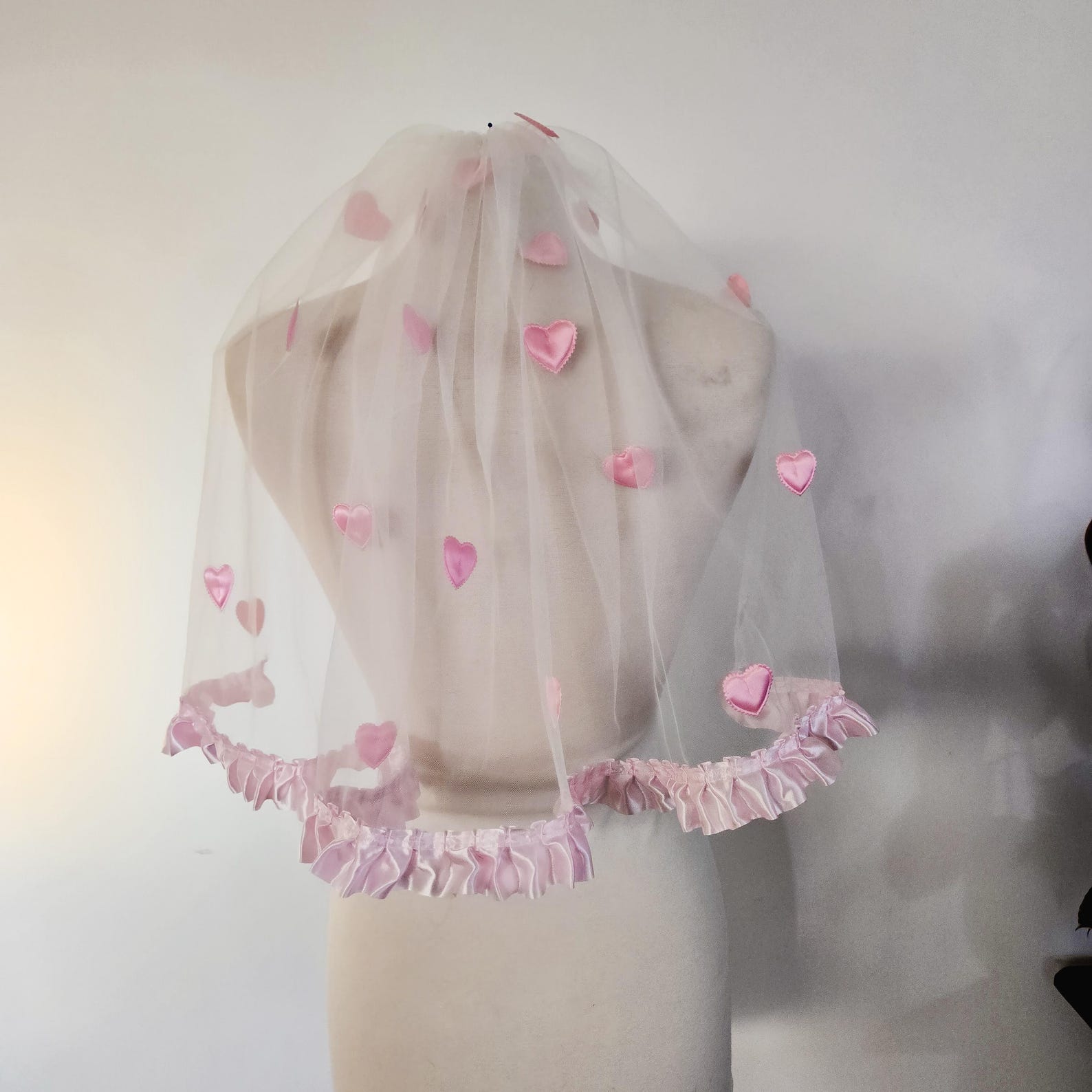 The Sweetheart / Candy Heart Wedding Veil Bubble Gum Pink Limited ...
