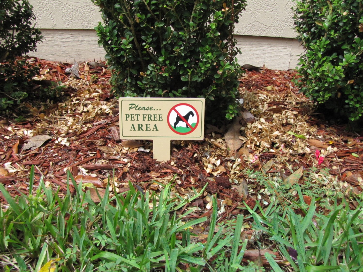 Pet Free Area Sign No Dog Poop Stake No Poop No Pee Sign | Etsy