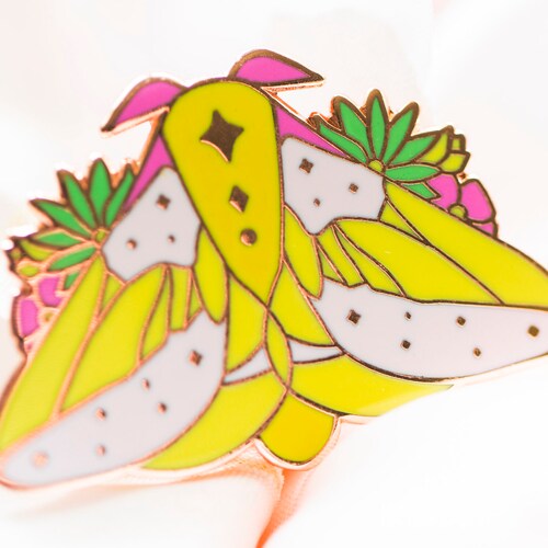 Cecropia Moth Enamel Pin - Etsy
