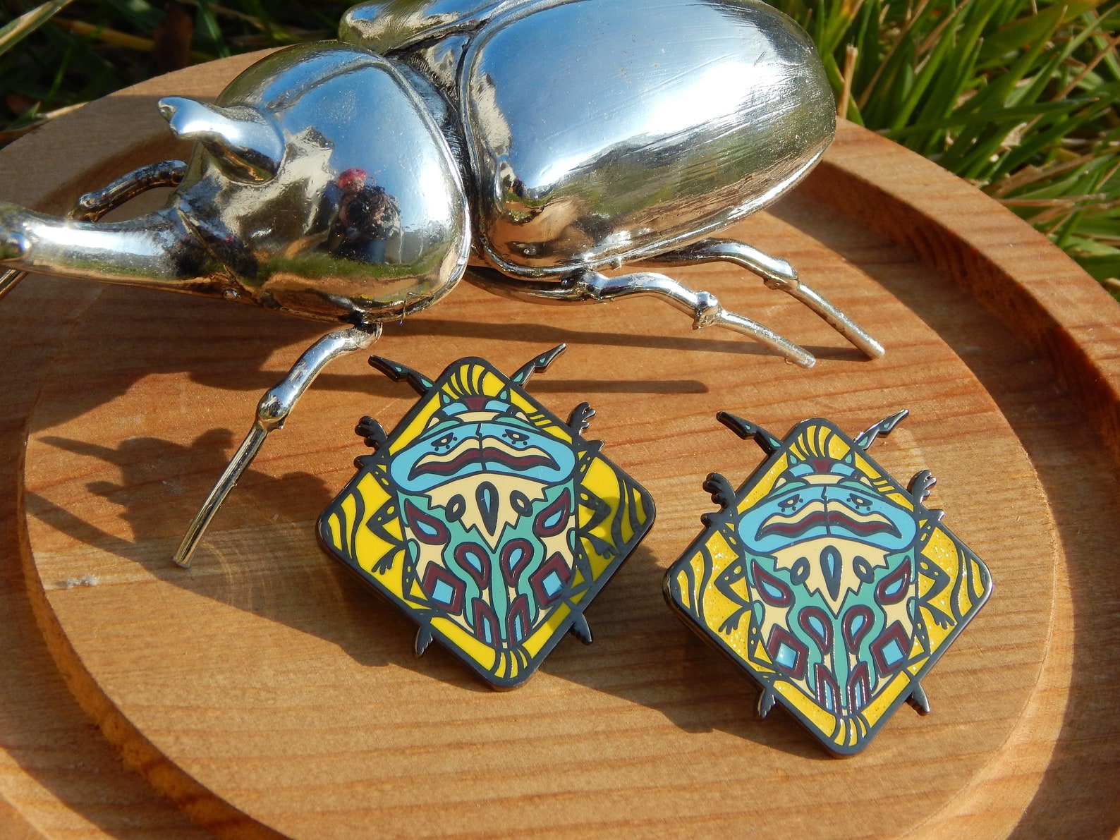 Picasso Bug Enamel Pin - Etsy