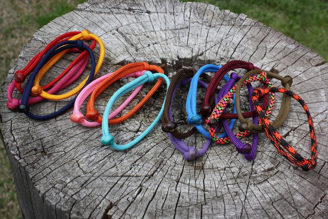 Sets of 10, 15, 20 Puppy Whelping Collars, Paracord Puppy ID Collars ...