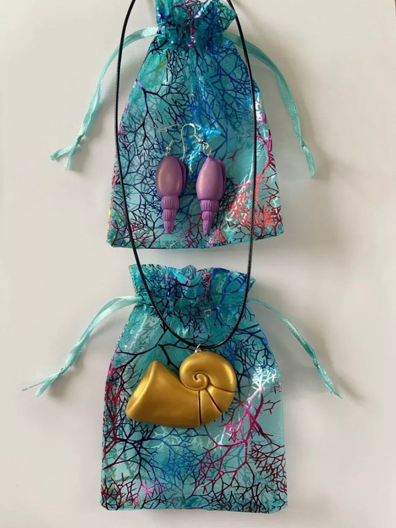 Ursula Disney Villain Necklace and Earring Set - Etsy UK