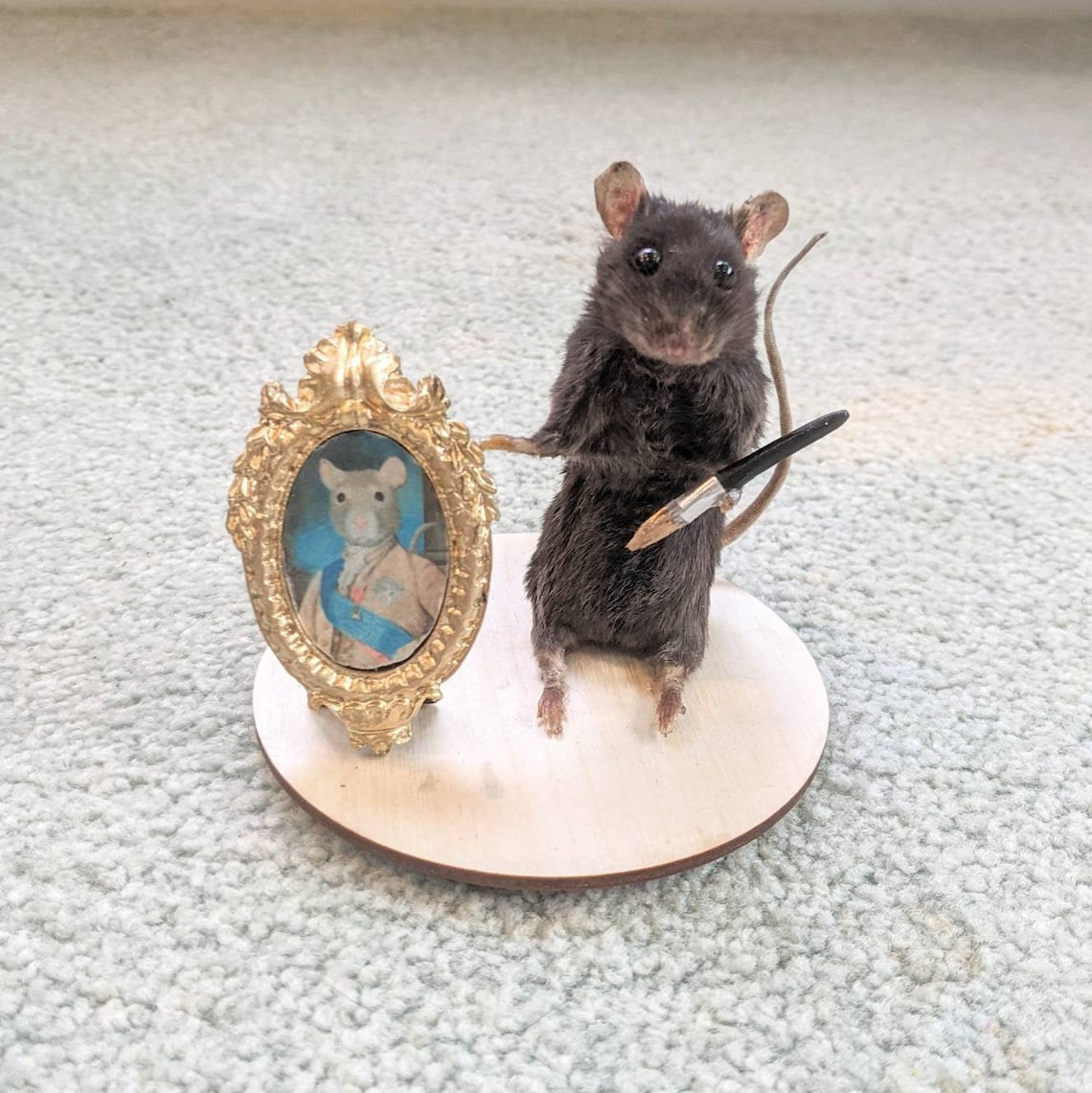 Taxidermy Mouse is a Beautiful Painter. Small Mouse Taxidermy - Etsy
