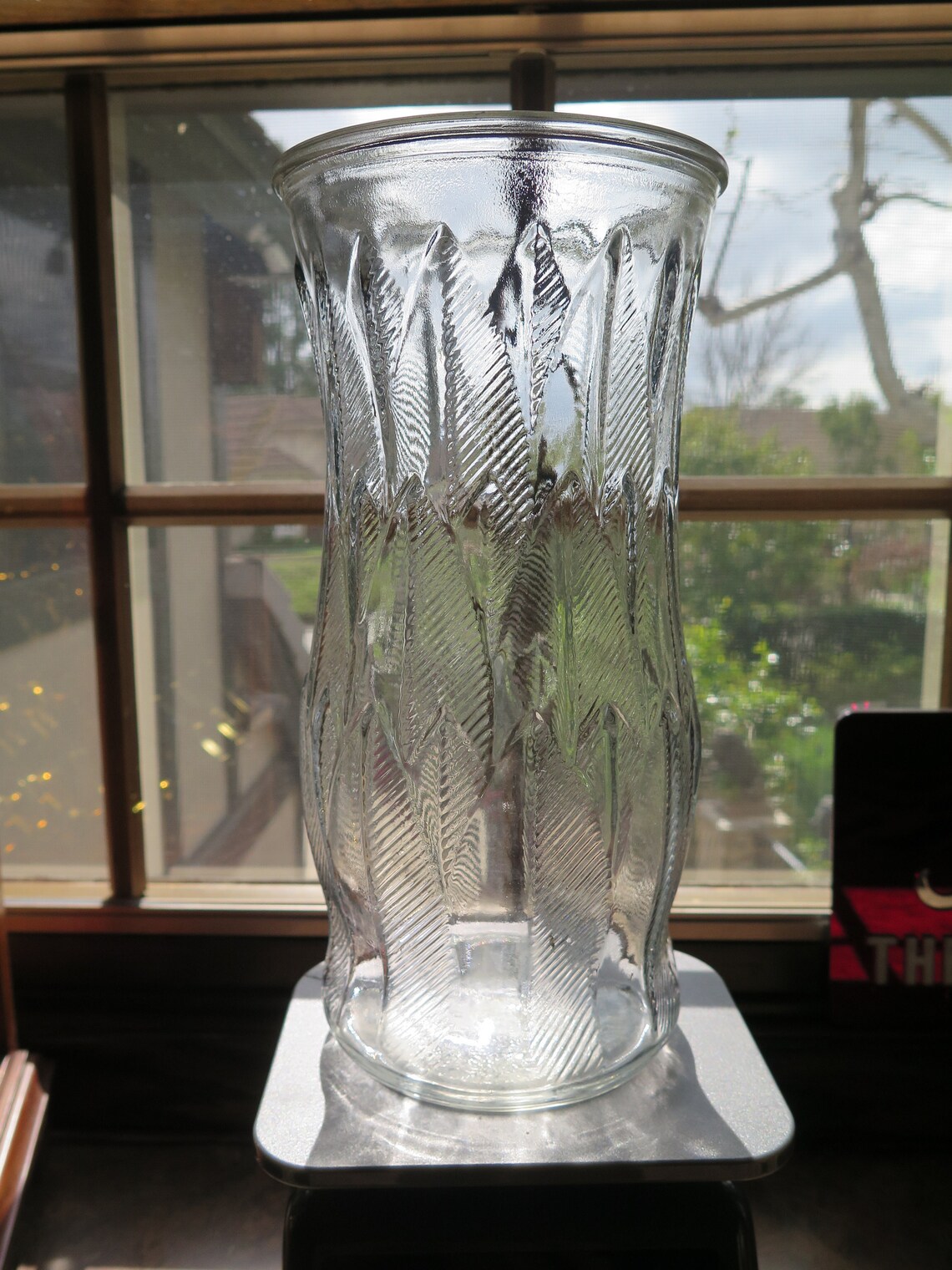 Vintage Glass Vase Clear Leaf Pattern Flower Arrangement Height 9.5 - Etsy