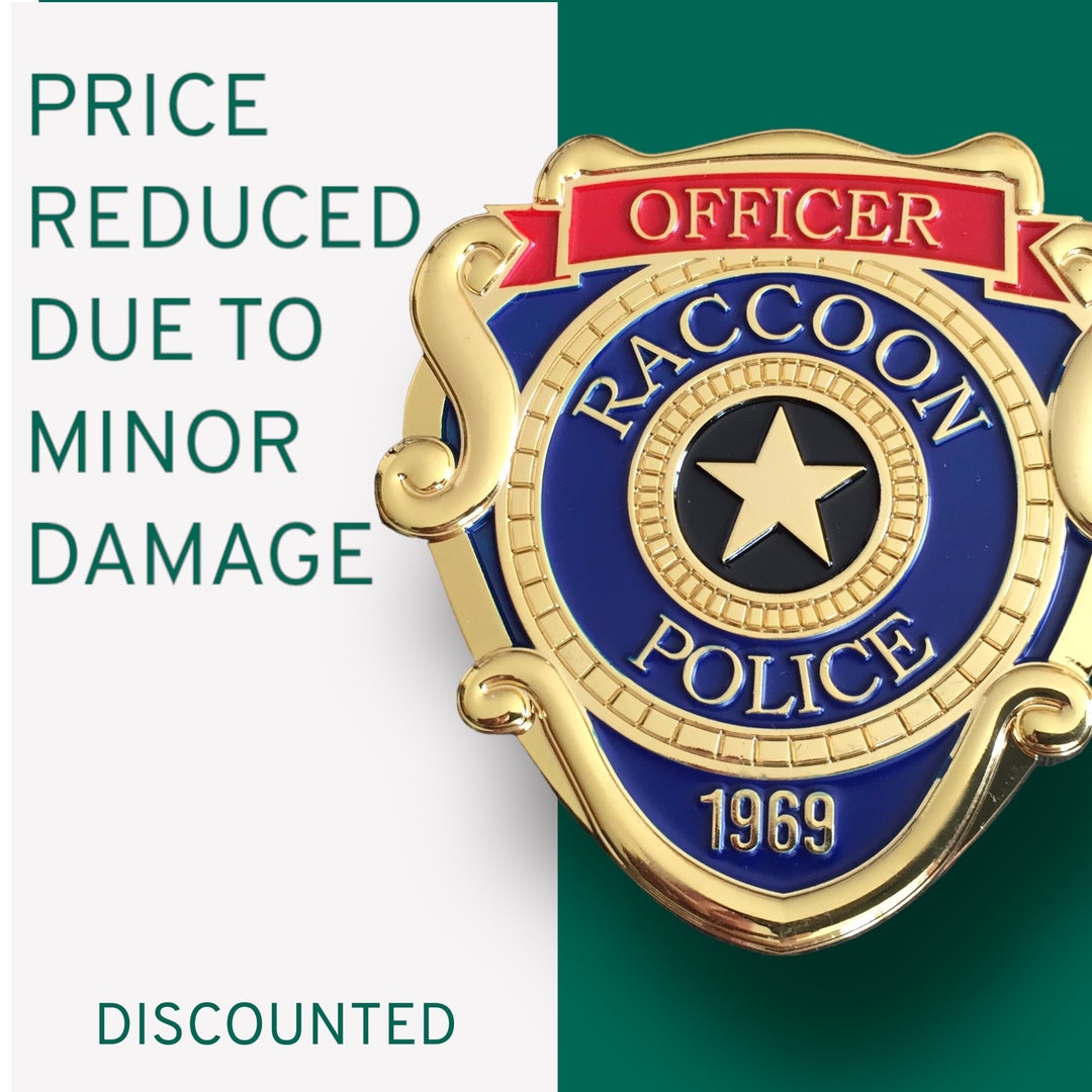 Raccoon City R.P.D. Red Banner Metal Costume/cosplay Badge 66mm X 63mm ...