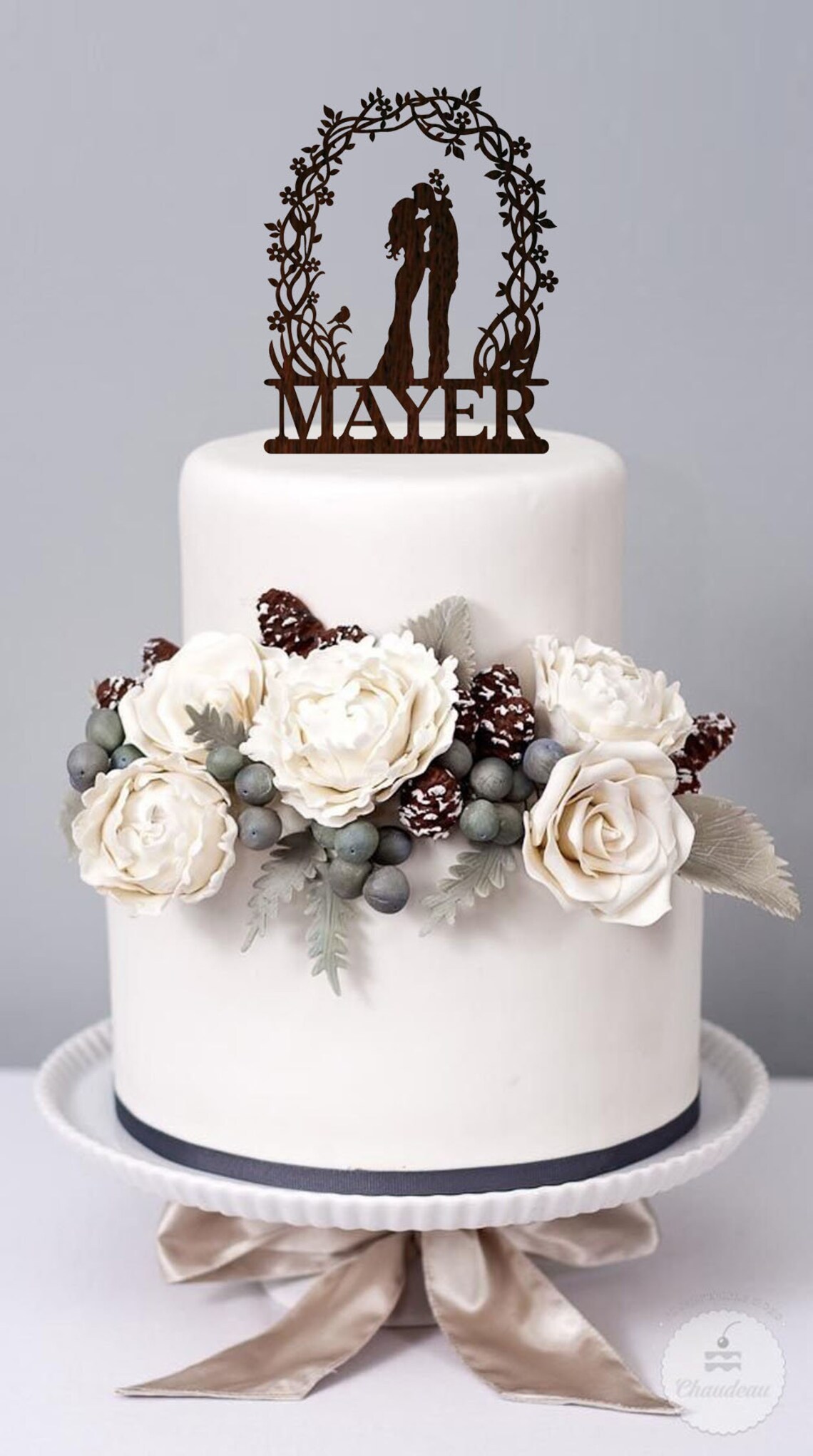 Wedding Cake Toppers Bride and Groom With Arch, Wreath Cake Topper ...