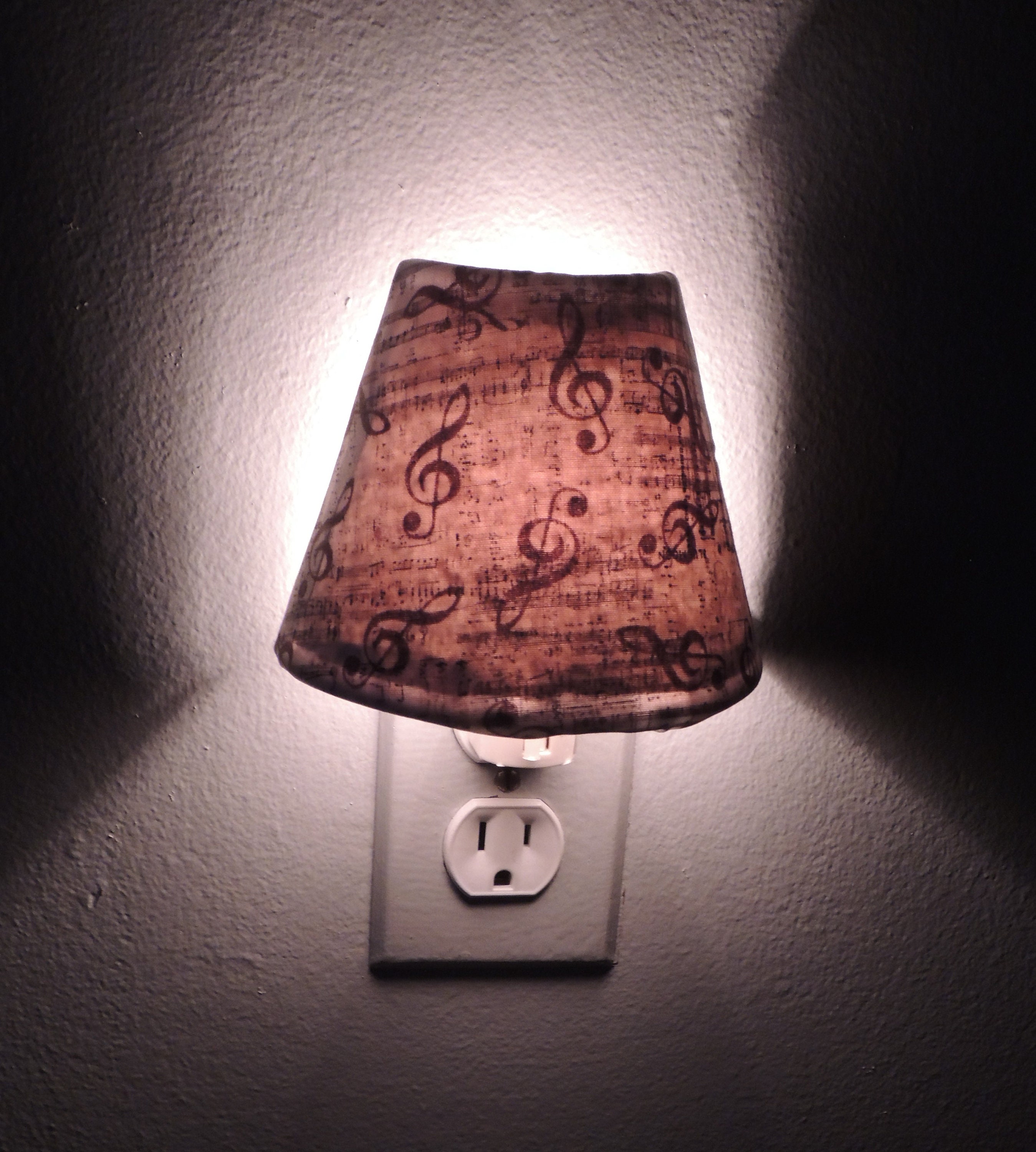 Sheet Music Night Light and Treble Clef W/ Shade and on & off Switch 5 ...