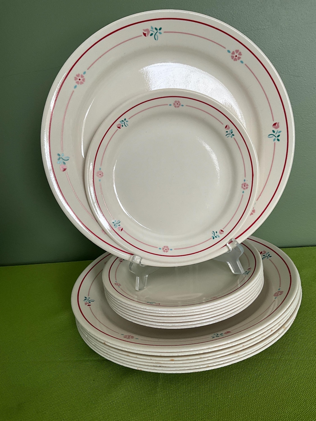 16 Piece Set of Vintage Corelle by Corning Ware, Cranberry Blossoms ...