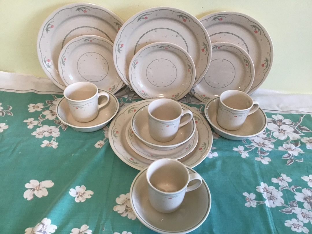 Vintage Corelle by Corning Ware Dinnerware Set, Calico Rose, Service ...