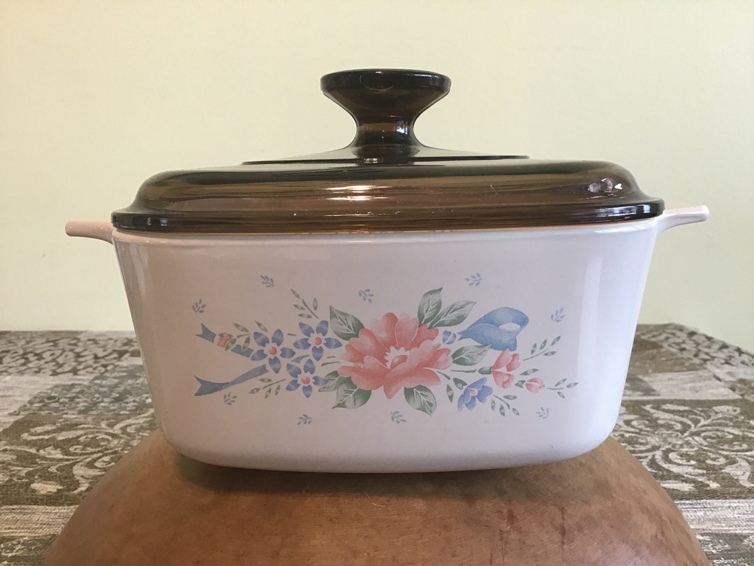 Vintage Corning Ware Casserole Baking, Seving and Food Storage Dish ...