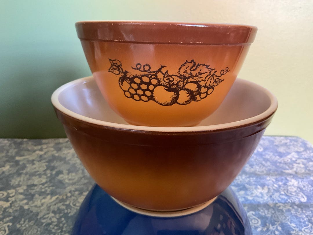 Vintage Set of 2, Old Orchard, Pyrex, Cinderella Nesting, Mixing ...