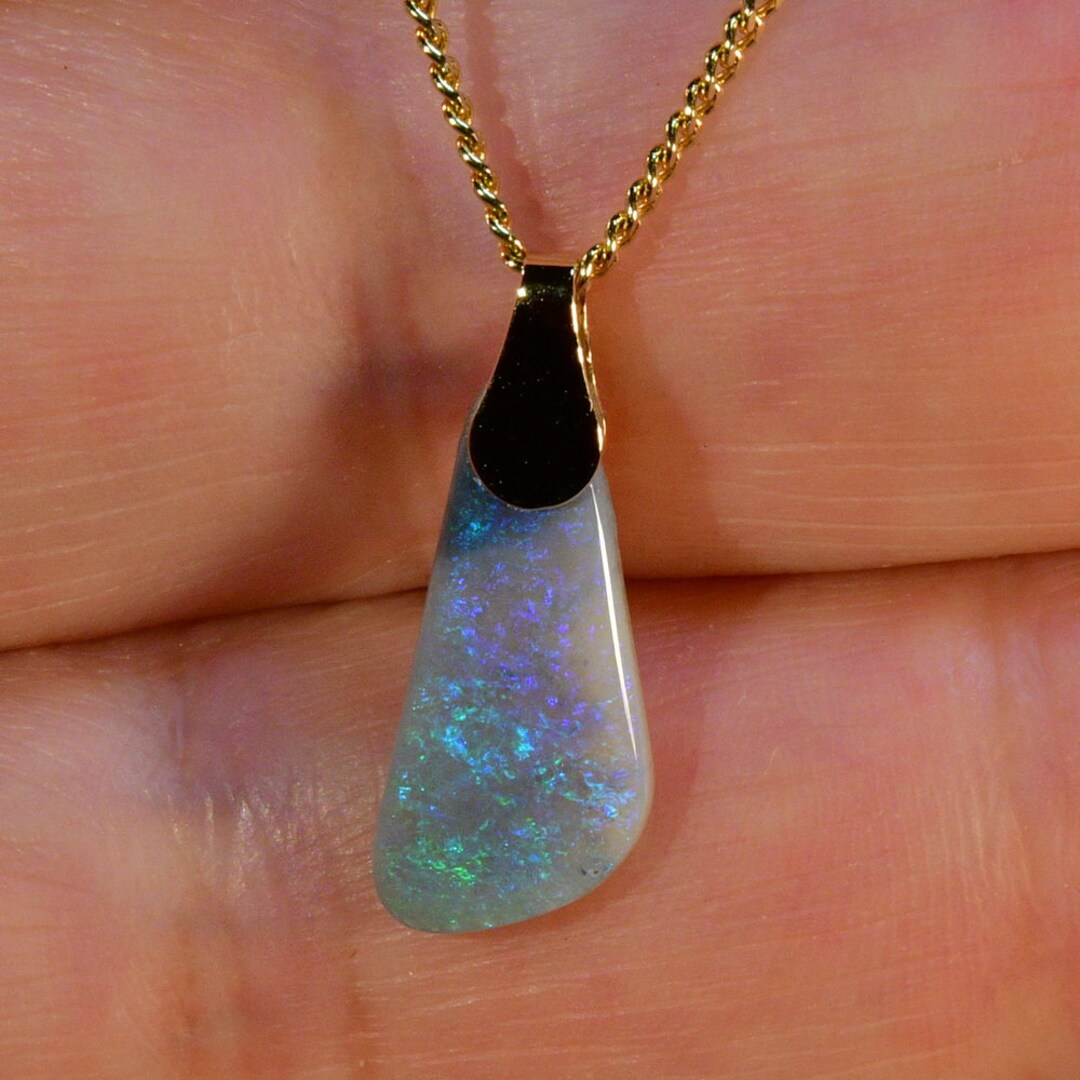 Solid Australian Lightning Ridge Opal 18K Gold Pendant (17042) - Etsy