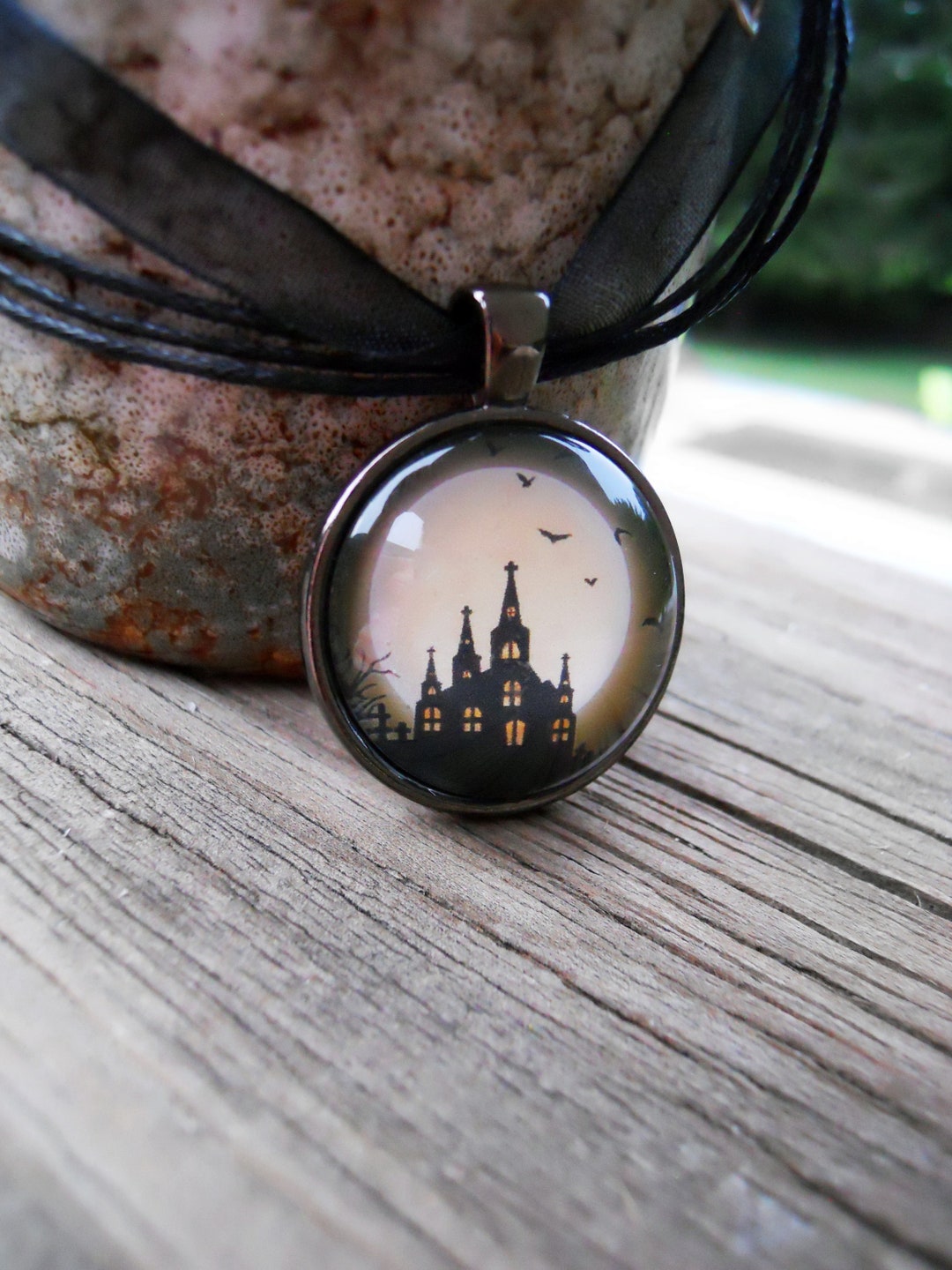 Haunted House Pendant Necklace: Full Moon Halloween Jewelry - Etsy
