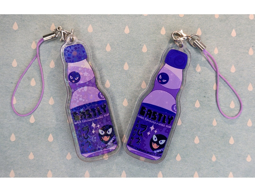 Pokemon: Ghastly Holographic Charm - Etsy