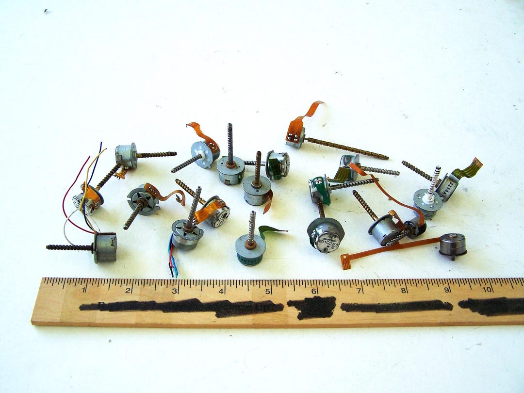 Computer Floppy Drive Motors Lot of 20, Small DC Motors, Upcycled ...