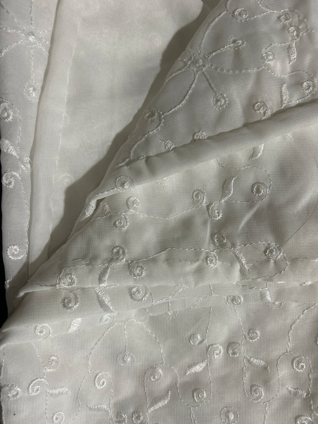 Hand Hemmed White Silk Threads Embroidered White Georgette Chiffon ...