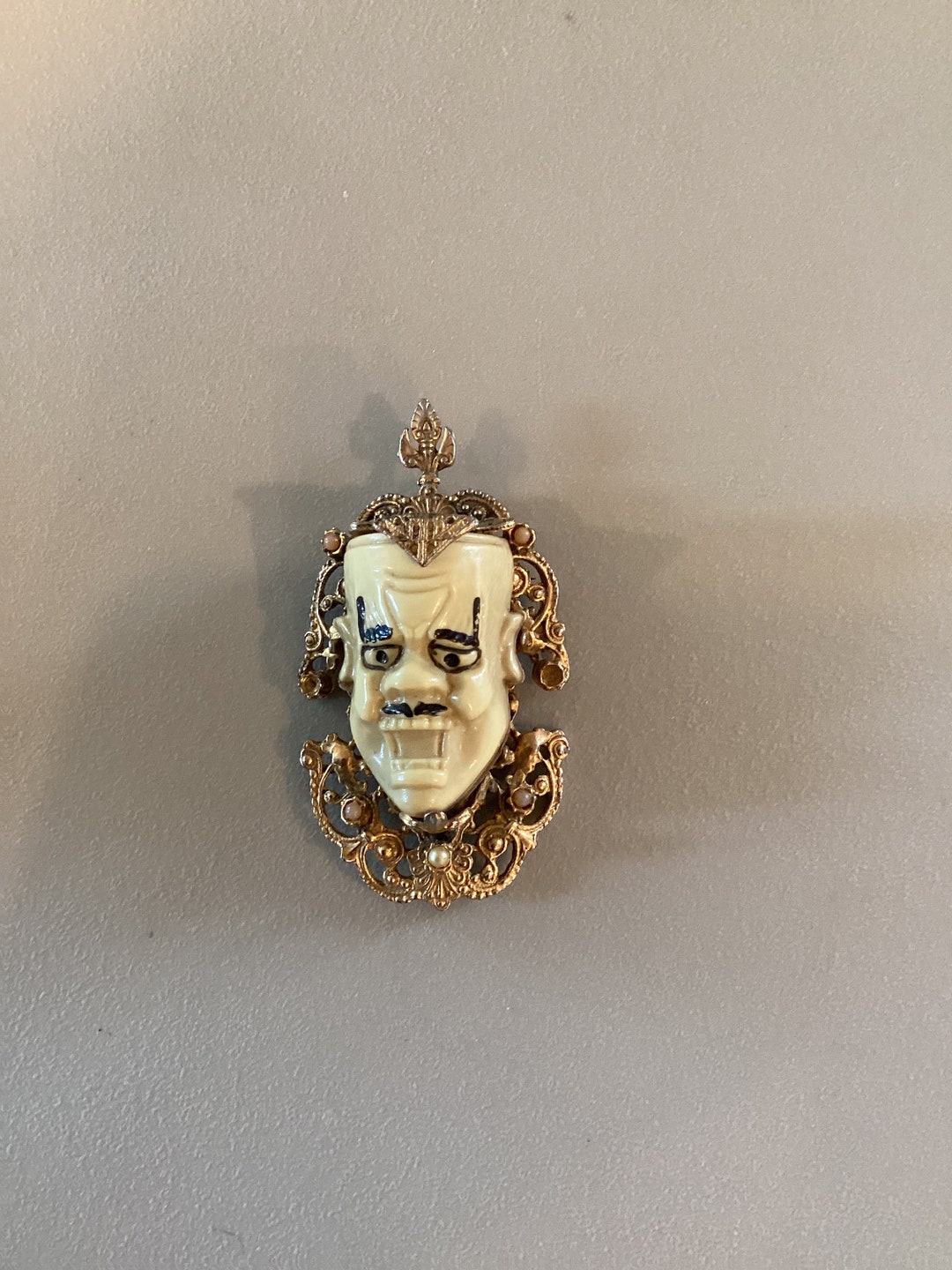 Japanese Oni Han Ya Noh Mask Face. Brooch Pin. Unusual - Etsy