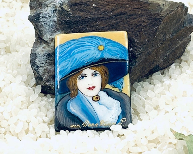 Louis Mayer Bead, Lady With Hat, Hand Painted, Russian Lacquer ...