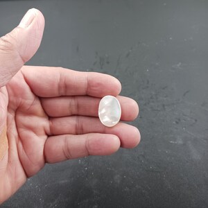 White Natural Cut, Mother of Pearl, MOP, Shell, 14x20mm, Oval Shape ...