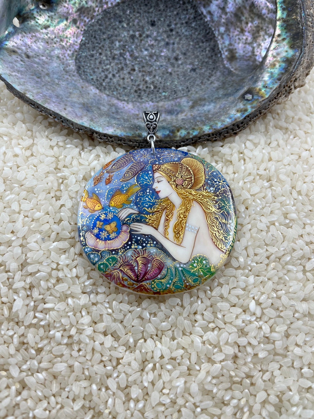 Mermaid Pendant, Hand Painted, Lacquer Art, Painted Shell, Global ...