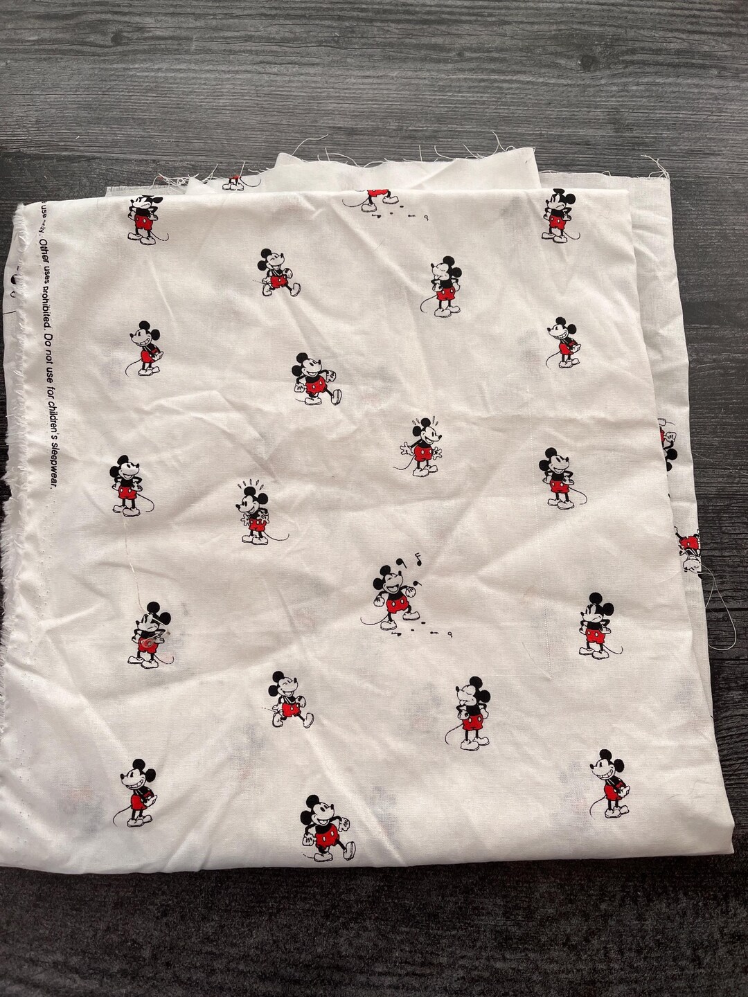 30 Inches of Tiny Mickey Mouse White Cotton Fabric Mickey's Different ...