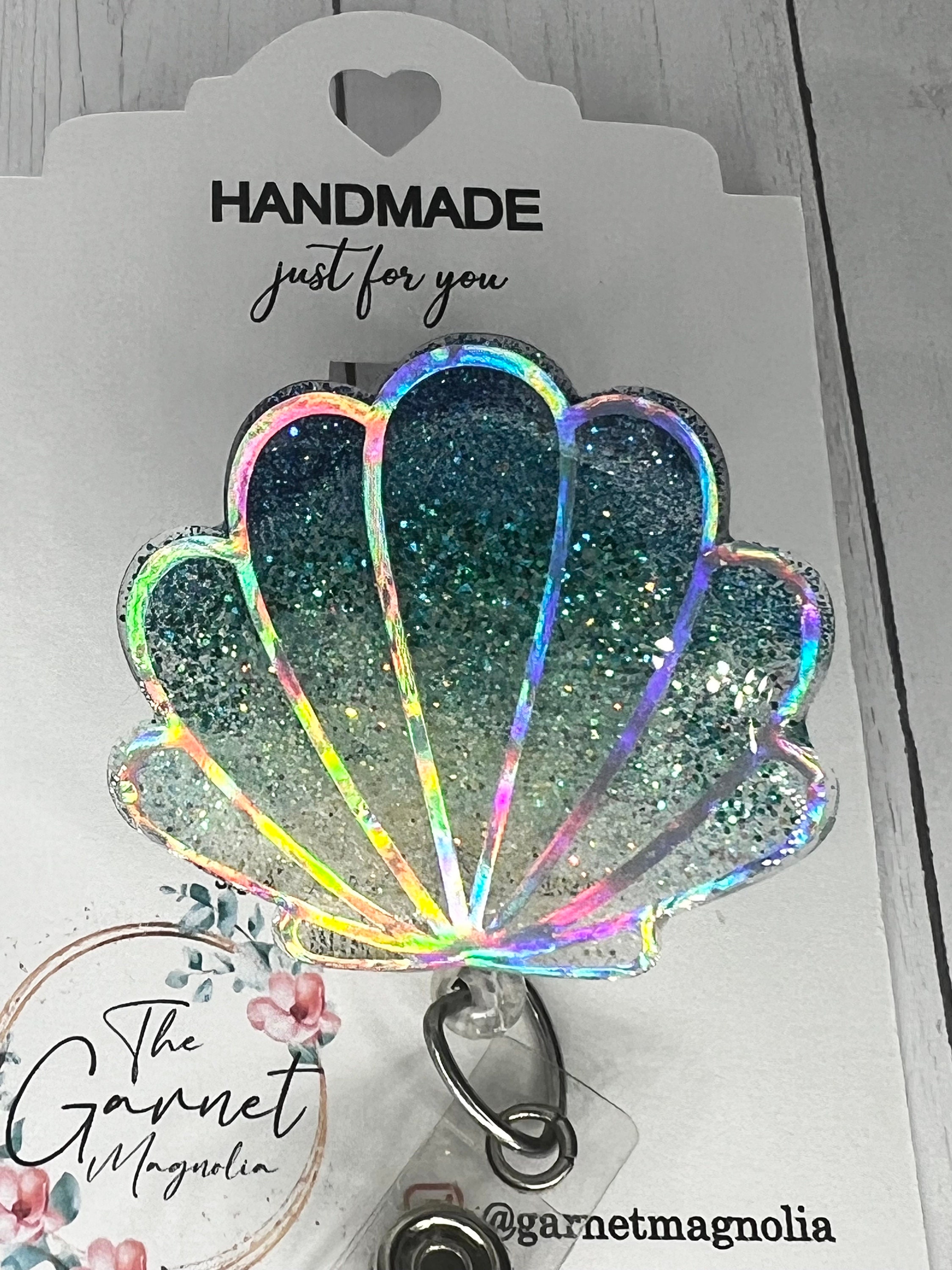 Beach Ombré Teal Shell Clam Ocean Badge Reel | Retractable ID Holder ...