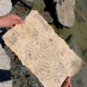 Neverland Map Centerpiece/ Peter Pan Map Centerpiece - Etsy