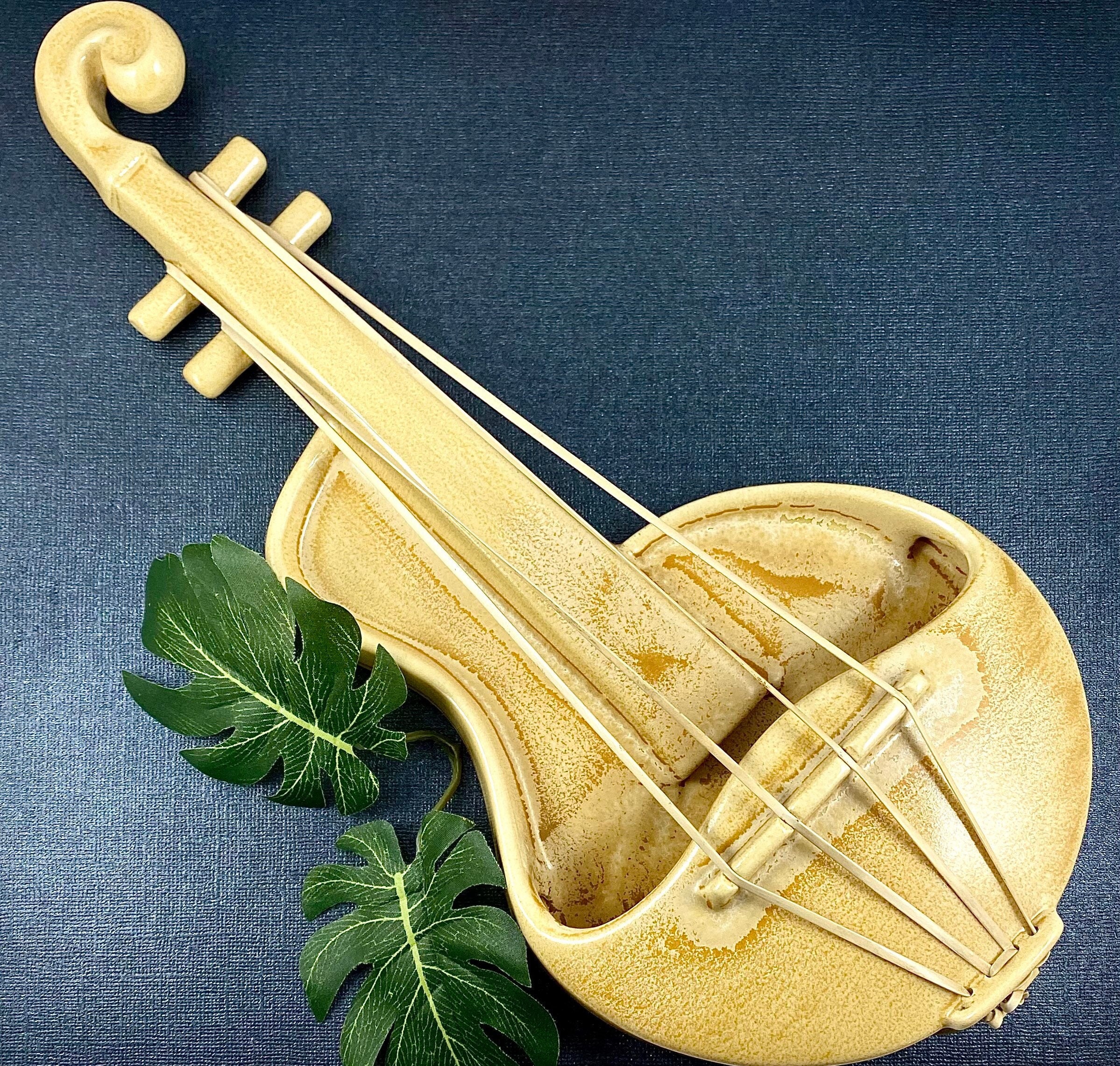 Red Wing Violin Wall Pocket, Vintage Wall Art Planter, M-1484 Made in ...