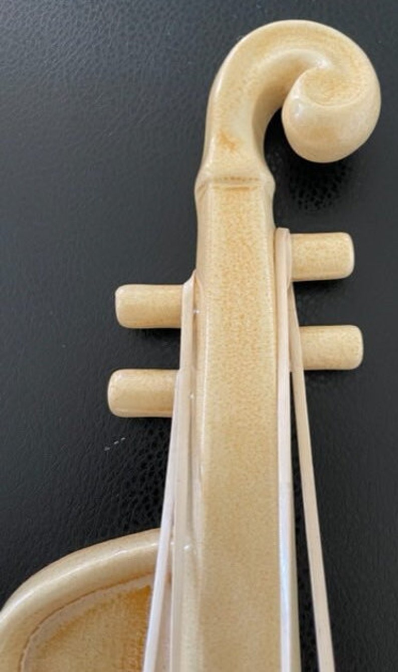 Red Wing Violin Wall Pocket, Vintage Wall Art Planter, M-1484 Made in ...