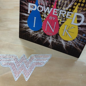 Wonder Woman Bling Rhinestone Decal * Hotfix * Superhero * Car * Window ...
