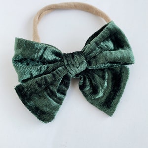 Velvet Pine Green Schoolgirl Bow Baby Hand Tied Bow Girl Hair Bow ...