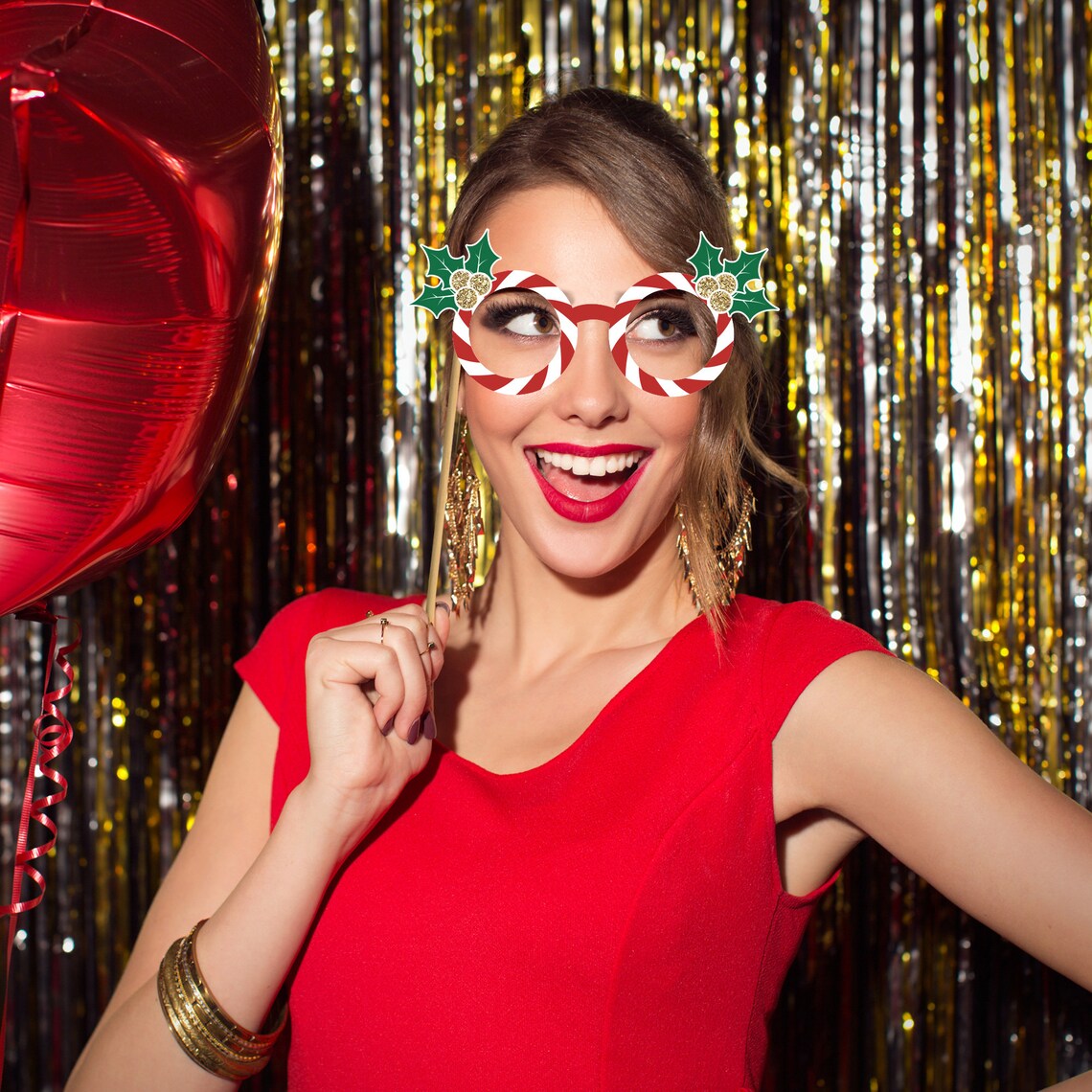 Christmas Photo Booth Props | FULLY ASSEMBLED | Red, Green, and Gold ...