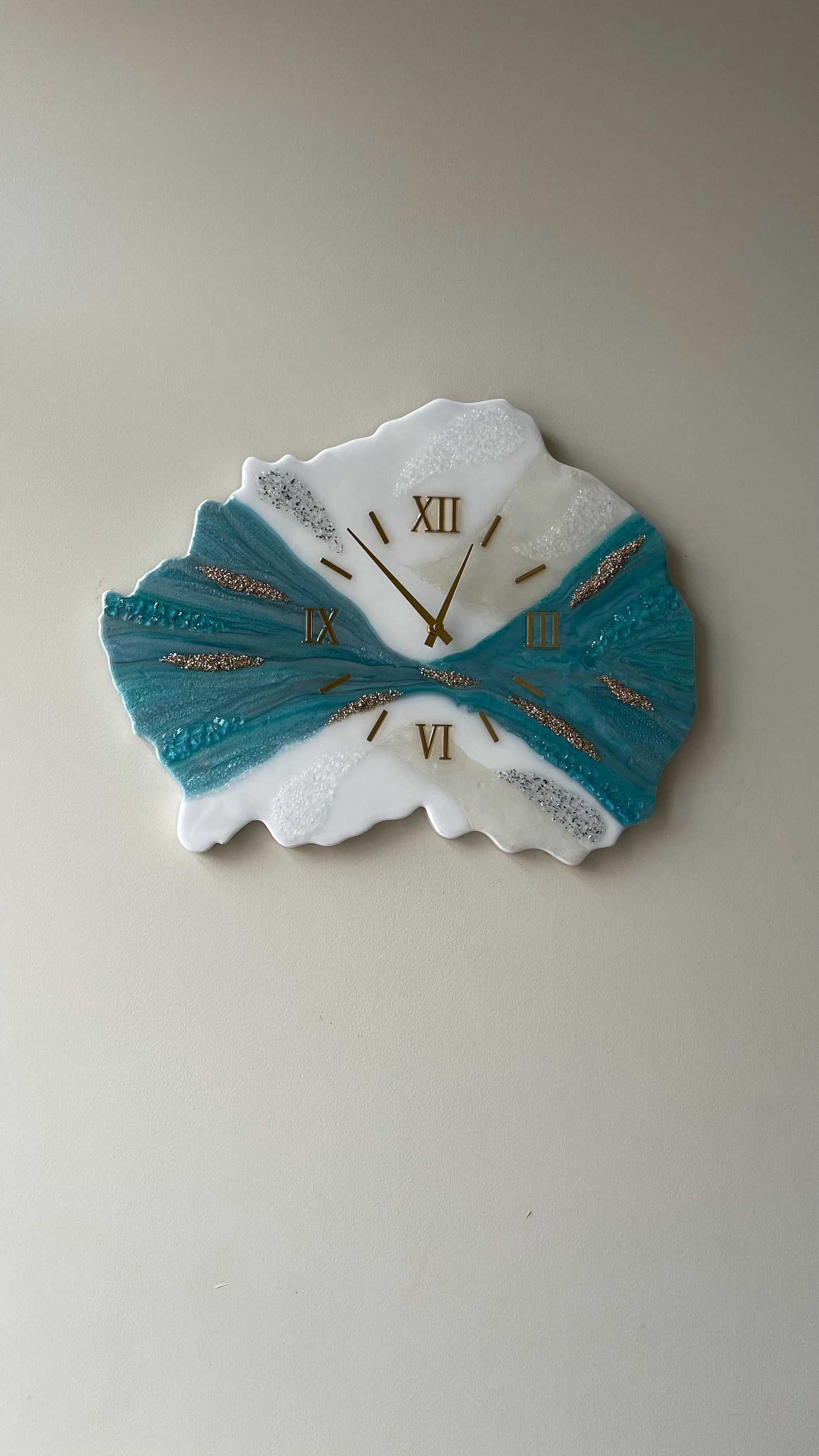 Turquoise Geode Wall Clock, Black Friday Sale, Aesthetic Wall Clock ...