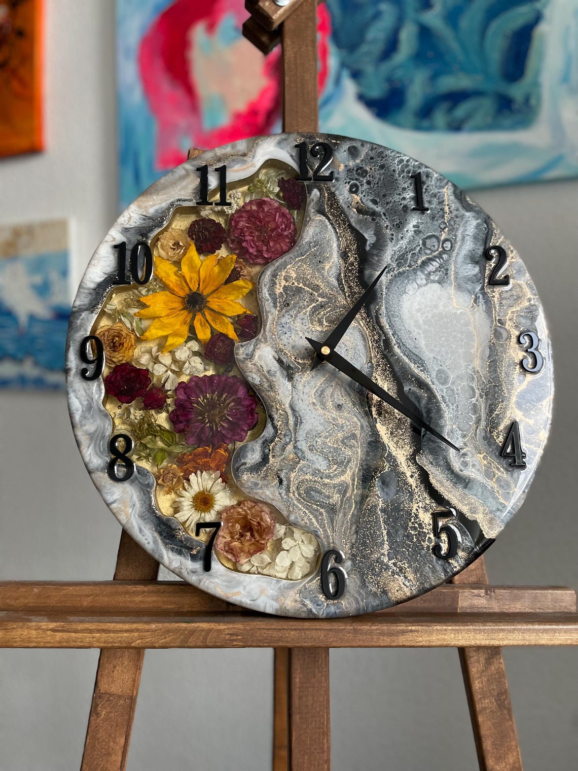 Pressed Flower Epoxy Resin Clock, Modern Floral Wall Art - Etsy