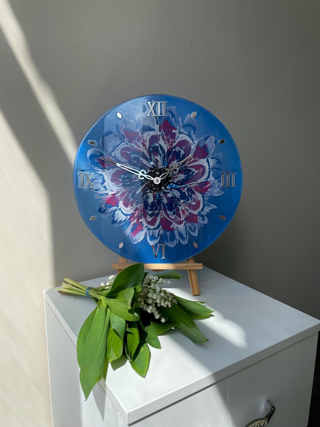 Blue Floral Epoxy Resin Wall Clock, Vintage Style Home Decor - Etsy