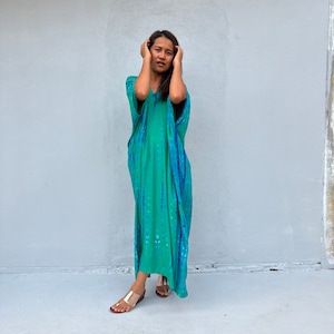 Summer Style Kaftan for Women CM-55 ~ Beach Caftans, Mediterranean ...