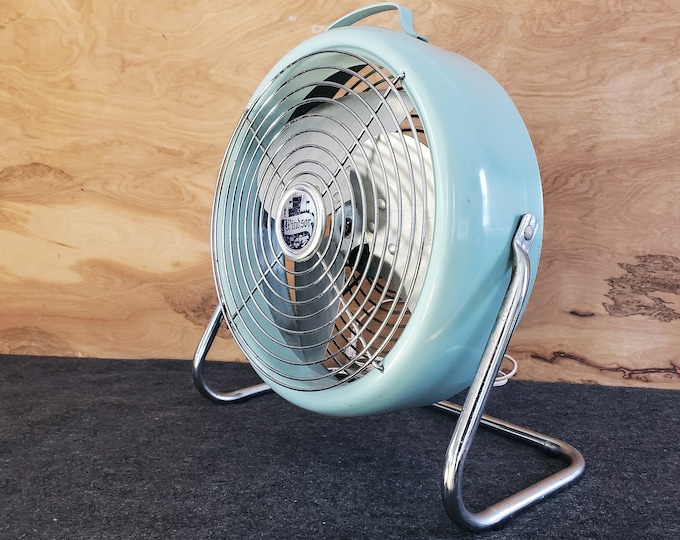 Vintage Windsor Room Fan/ Mid Century Era Appliance/ Metal Air ...