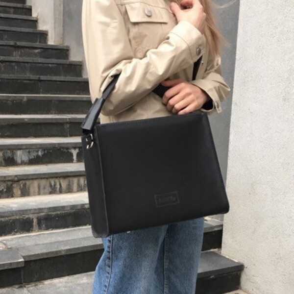 Square Handbag - Etsy