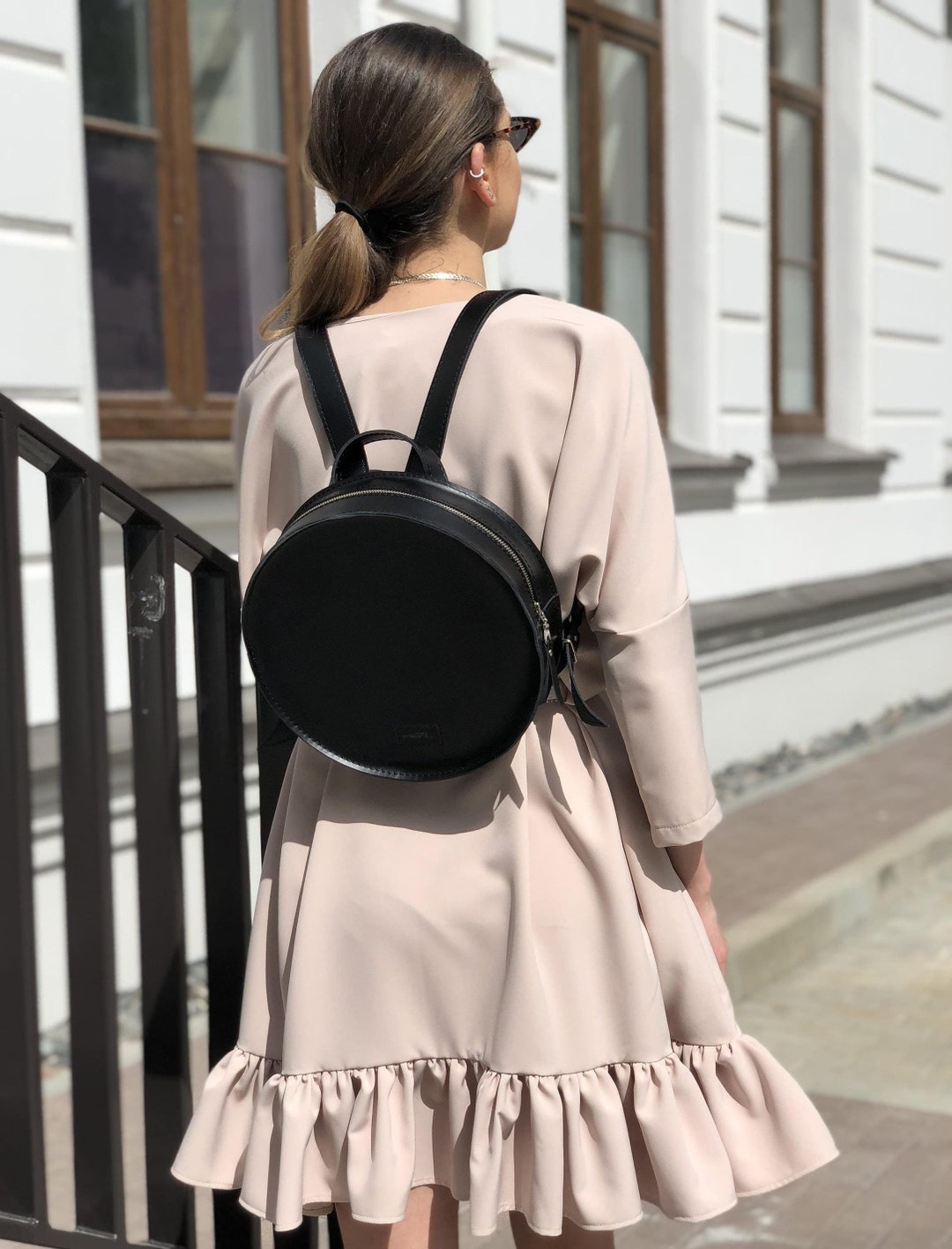 Stylish Round Leather Backpack Natural Rucksack for Women, Black ...