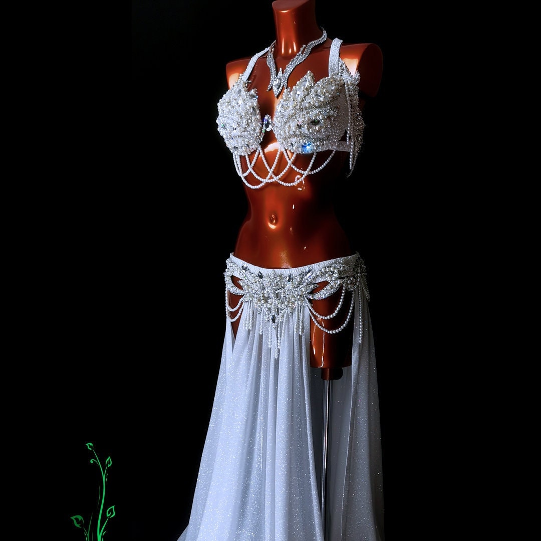White Custom Belly Dance Costume Dance Wear For Belly Dance Luxury Belly Dance Suit Dance Show