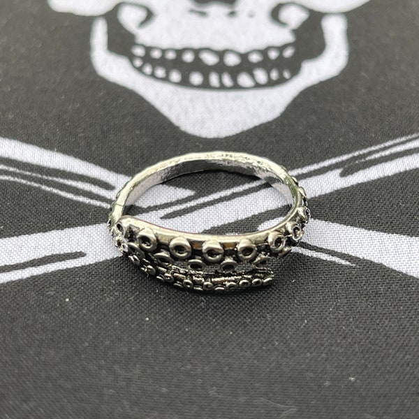 Blackbeard Ring - Etsy