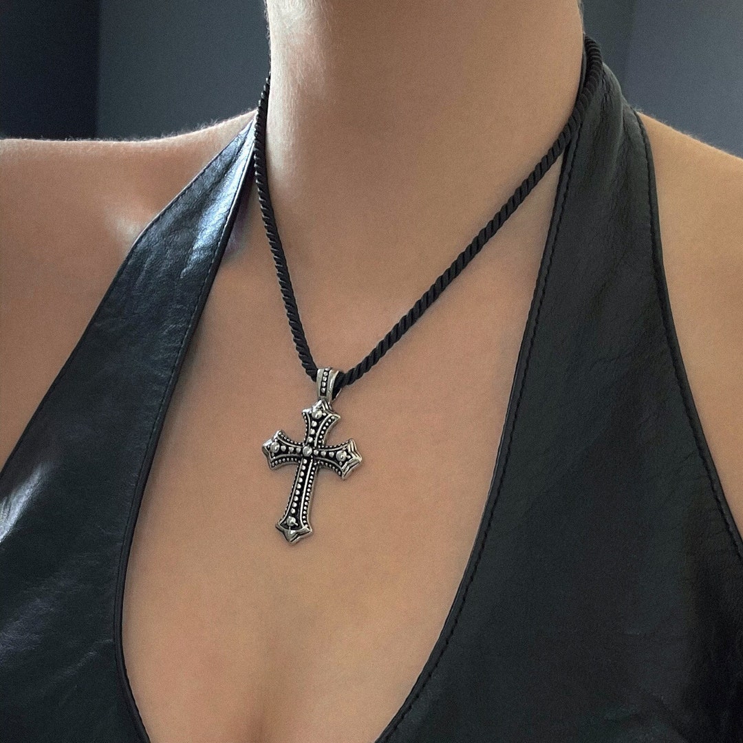 Chunky Gothic Cross Rope String Necklace Silver Stainless Steel Y2K ...
