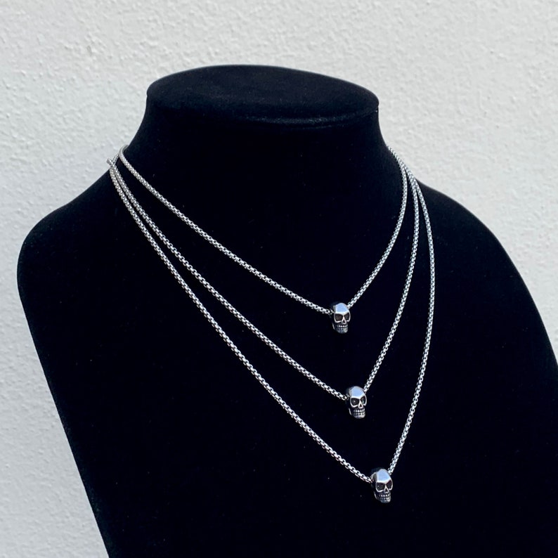 MINI SKULL CHAIN // Solid Stainless Steel Silver Skeleton Box | Etsy